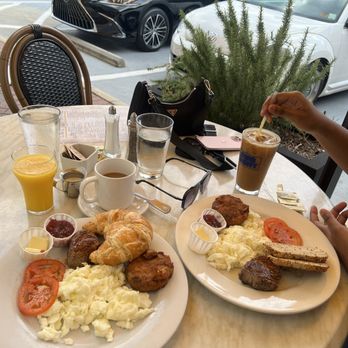 CAFE MONTE - Updated May 2025 - 1106 Photos & 894 Reviews - 6700 ...