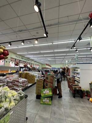 FRESH FARM OUTLET - 51 Photos & 10 Reviews - 1251 E Valley Blvd ...