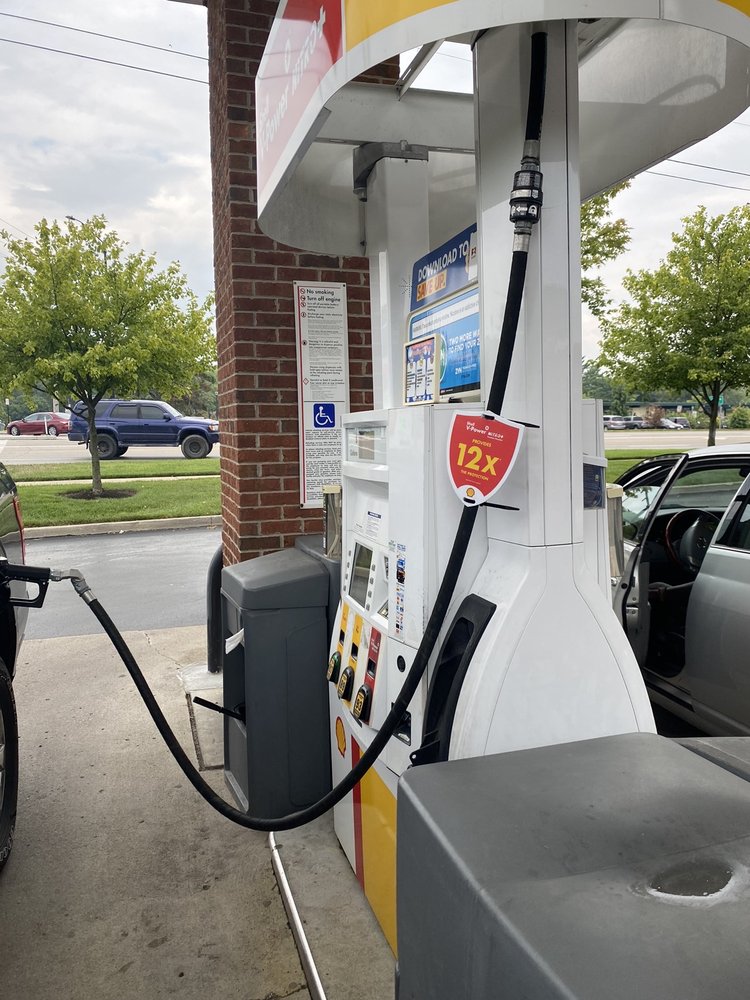 WASHINGTON SQUARE SHELL - 11 Photos - 6001 Far Hills Ave, Dayton, Ohio ...