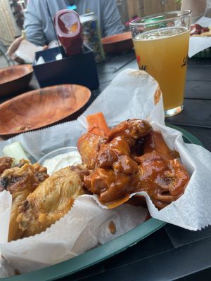 20 NORTH BROADWAY TAVERN - Updated December 2025 - 138 Photos & 184 ...