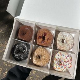 BEACON DOUGHNUTS - Updated November 2025 - 588 Photos & 274 Reviews ...
