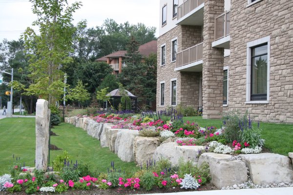 WATERFORD BARRIE RETIREMENT RESIDENCE - Updated December 2025 - 26 ...