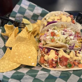 STUFT- NOT YOUR AVERAGE STREET FOOD - 246 Photos & 305 Reviews - 24 N ...