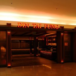 DIN TAI FUNG - Updated October 2025 - 726 Photos & 366 Reviews - 700 SW ...
