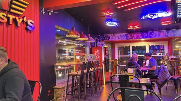 CRUSTY’S - FABREVILLE - Updated March 2025 - 15 Photos - 3124 Boulevard ...