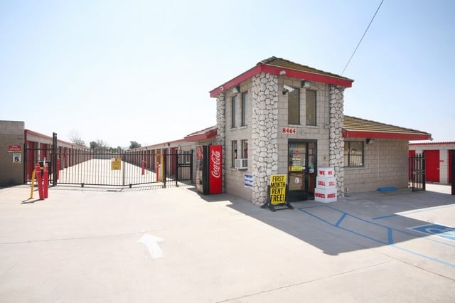 SECURCARE SELF STORAGE - Updated February 2025 - 12 Photos - 8464 ...