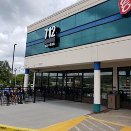 712 EAT + DRINK - Updated December 2025 - 332 Photos & 222 Reviews ...
