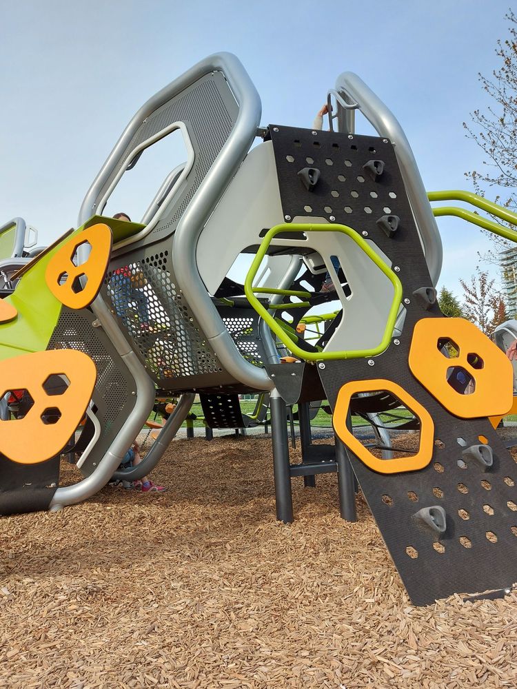 ASH PARK - Updated December 2025 - 8288 Ash St, Vancouver, British ...