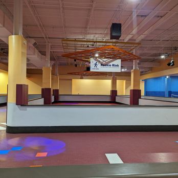 ROUND1 BOWLING & ARCADE - PEMBROKE PINES - Updated January 2026 - 308 ...