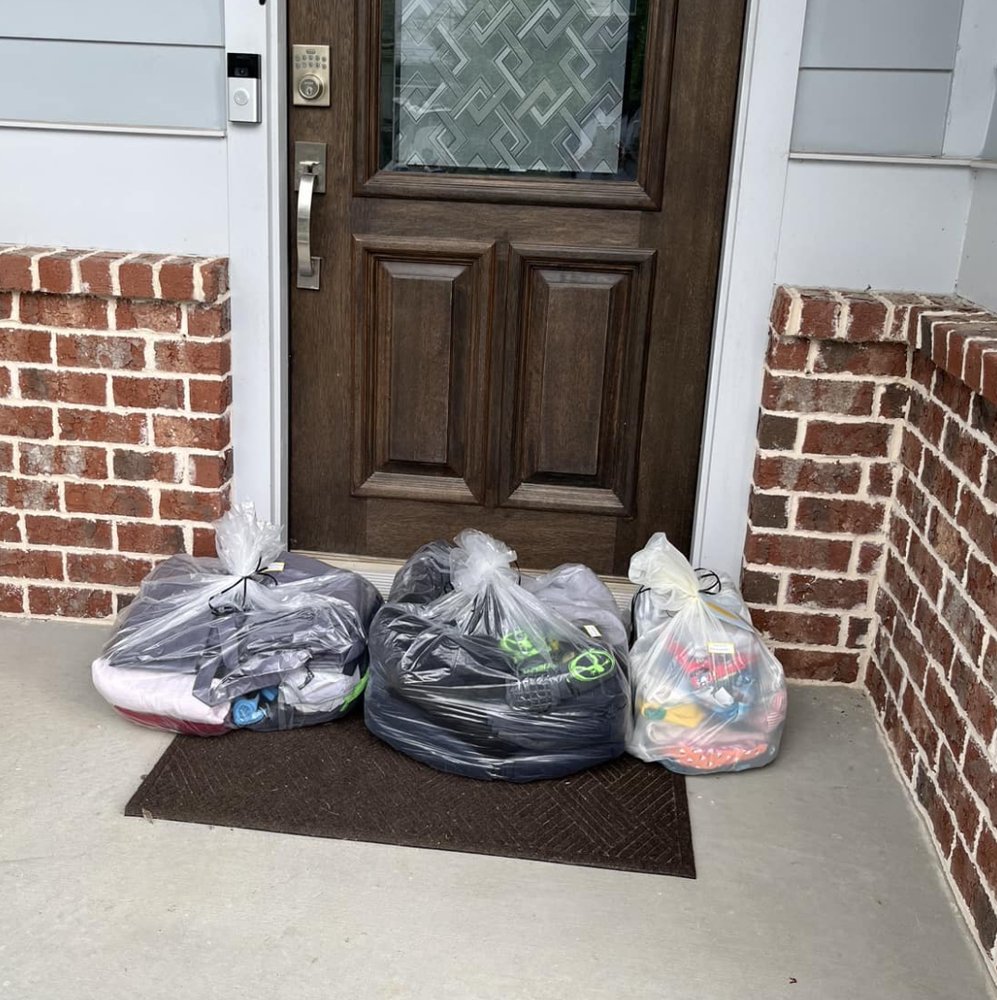 CLEAN DELIVERY LAUNDRY - Request a Quote - Roswell, Georgia - Dry ...