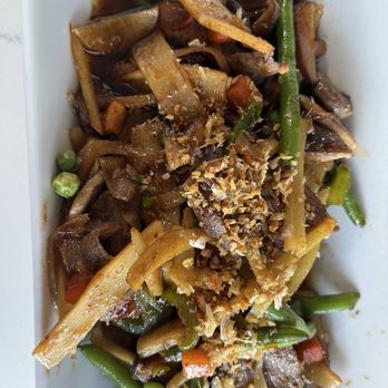 THAI ORCHID - Updated August 2025 - 79 Photos & 64 Reviews - 387 E Main ...