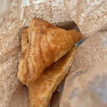 GALA BAKERY PLT - Updated October 2024 - 123 Photos & 101 Reviews ...