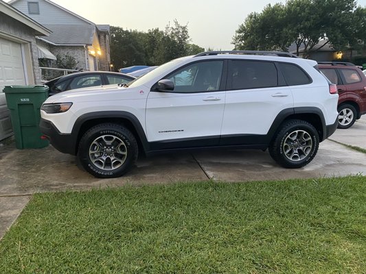 BLUEBONNET JEEP - Updated June 2026 - 26 Photos & 102 Reviews - 283 Ih ...