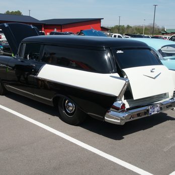 MIDWAY MILKSHAKE - Updated January 2026 - 44 Photos & 17 Reviews - 2220 ...