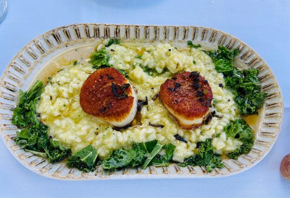 Photo of Torme - Prescott, AZ, US. Scallops first course on a great ...