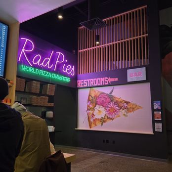 CUSHWA AND RAD PIES TAPROOM - Updated April 2025 - 186 Photos & 93 ...