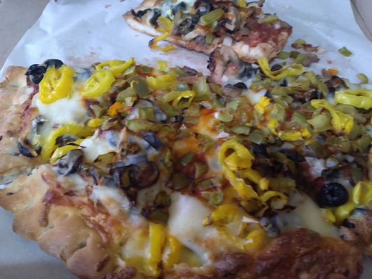GIOVANNI’S PIZZA - 46 Photos & 43 Reviews - 2936 Grove Ave, Lorain ...
