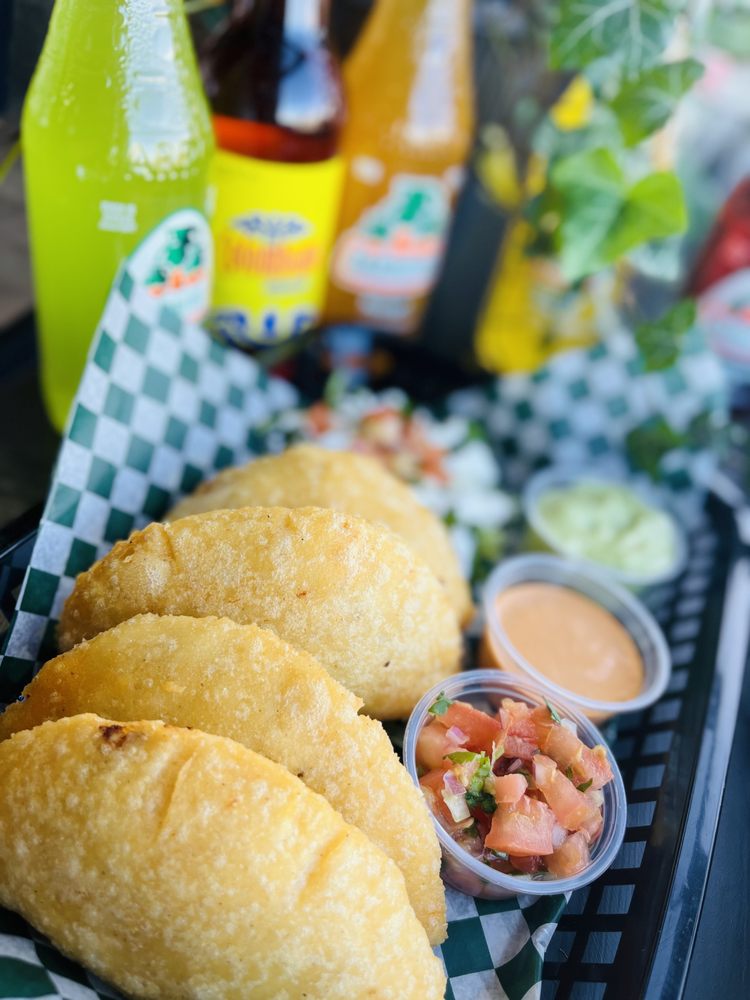 SMOKIN’ BARRELS COCINA LATINA - Updated April 2026 - 74 Photos & 22 ...
