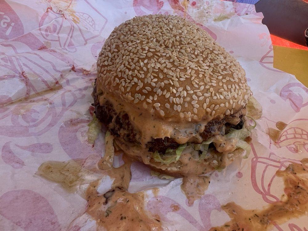 SMACKING BURGER - Updated August 2025 - 175 Photos & 73 Reviews - 51-63 ...