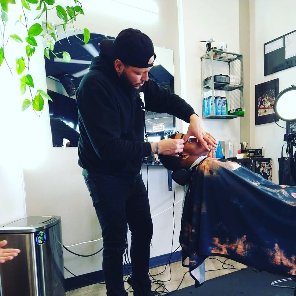 BLACK LONDON’S - Updated October 2025 - 17 Photos - 1618 West 2nd Ave ...