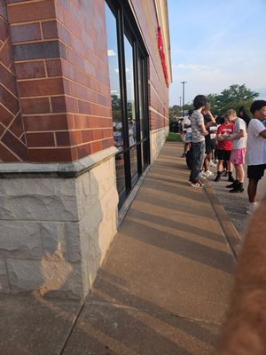 DAVE’S HOT CHICKEN - Updated January 2026 - 92 Photos & 49 Reviews - 17304 Chesterfield Airport ...