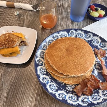 CLIFTON CAFE - 545 Photos & 448 Reviews - 7144 Main St, Clifton ...