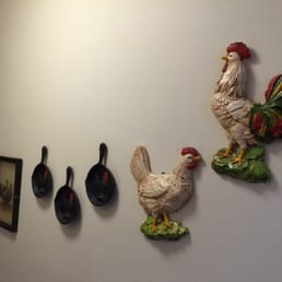 THE CHICKEN INN - Updated July 2025 - 116 Photos & 93 Reviews - 541 E ...