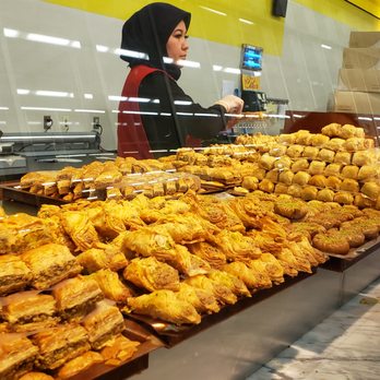 ADONIS - Updated January 2026 - 234 Photos & 93 Reviews - 20 Ashtonbee ...