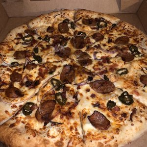 FUN HOUSE PIZZA - 26 Photos & 41 Reviews - Pizza - 405 NW Blue Pkwy ...