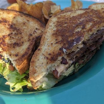 GRINDERS STONEWALL - Updated October 2025 - 327 Photos & 375 Reviews ...