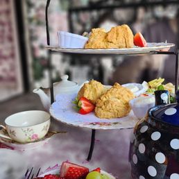 ENGLISH ROSE TEA ROOM - Updated December 2025 - 1146 Photos & 534 ...