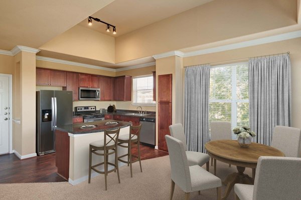 CAMDEN GRAND HARBOR APARTMENTS - Updated May 2025 - 148 Photos & 48 ...