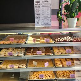 TREJO’S COFFEE & DONUTS - Updated July 2025 - 1454 Photos & 715 Reviews ...