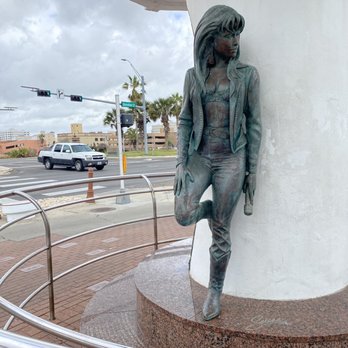 SELENA MEMORIAL STATUE - Updated July 2025 - 195 Photos & 55 Reviews ...