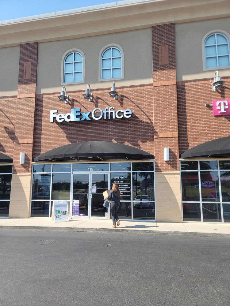 FEDEX OFFICE PRINT & SHIP CENTER - Updated October 2025 - 13 Reviews ...