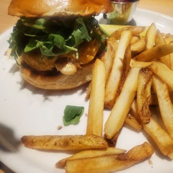 MATCHBOX - PENTAGON CITY - Updated August 2024 - 910 Photos & 786 ...