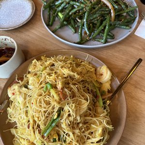 HIDDEN DUMPLING HOUSE MIDTOWN - 196 Photos & 86 Reviews - 2801 P St ...