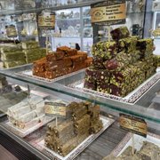 CHOCOLATE AND NUT KINGDOM - 125 Photos & 17 Reviews - 3731 Bardstown Rd ...