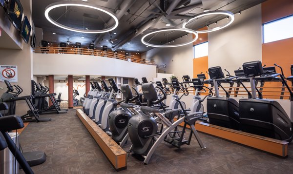 CAMELBACK VILLAGE RACQUET & HEALTH CLUB - Updated February 2025 - 52 ...