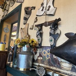 RUSTY TRACTOR FAMILY RESTAURANT - Updated October 2025 - 157 Photos ...