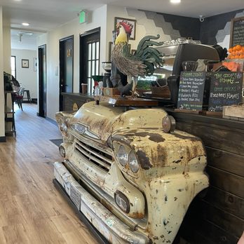 ROOSTERS COFFEEHOUSE - Updated October 2025 - 182 Photos & 70 Reviews ...