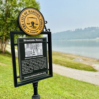 THE CHANDLER HOTEL - Updated December 2025 - 49 Photos - 111 E 2nd St ...