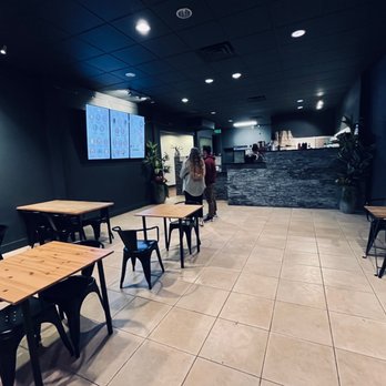 BOBALUST - Updated October 2024 - 75 Photos & 45 Reviews - 4553 ...