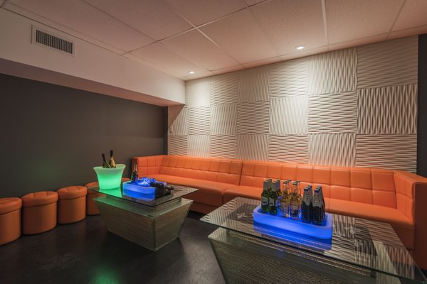 E SHARP KARAOKE LOUNGE - Updated December 2025 - 12 Photos - 488-B ...