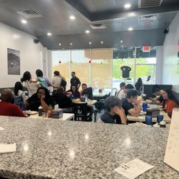 PHO 83 - Updated October 2025 - 317 Photos & 261 Reviews - 615 Pilot ...