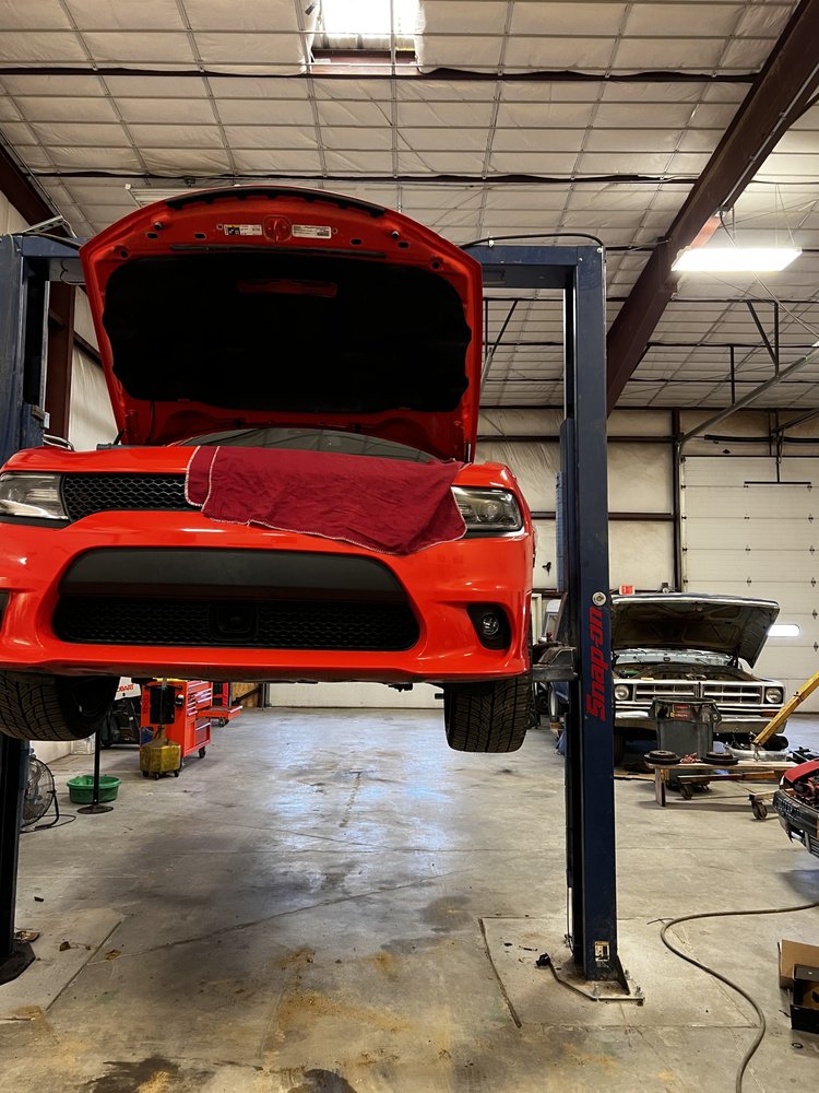 MR. RICHARDS SPEED SHOP - Updated July 2025 - 11 Photos - 1670 ...