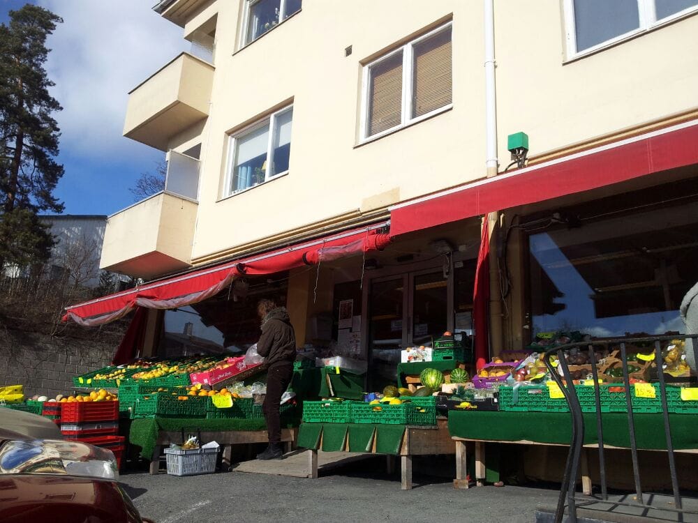 PROVENCE FRUKT OG GRØNT - Kirkeveien 85 A, Bærum, Norway - Farmers ...