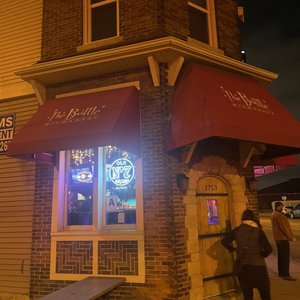 X-RAY ARCADE - Updated October 2025 - 5036 S Packard Ave, Cudahy ...