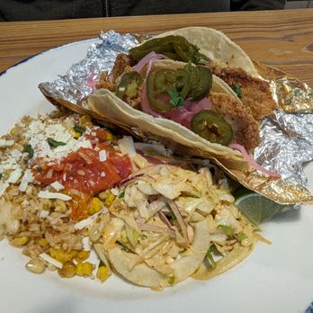 SALT TRADERS COASTAL COOKING - Seafood Restaurant - 2850 N Interstate ...