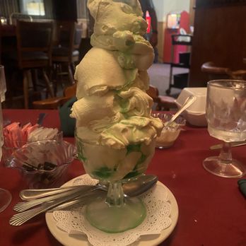 DUCK INN - Updated March 2025 - 141 Photos & 196 Reviews - N6214 State ...